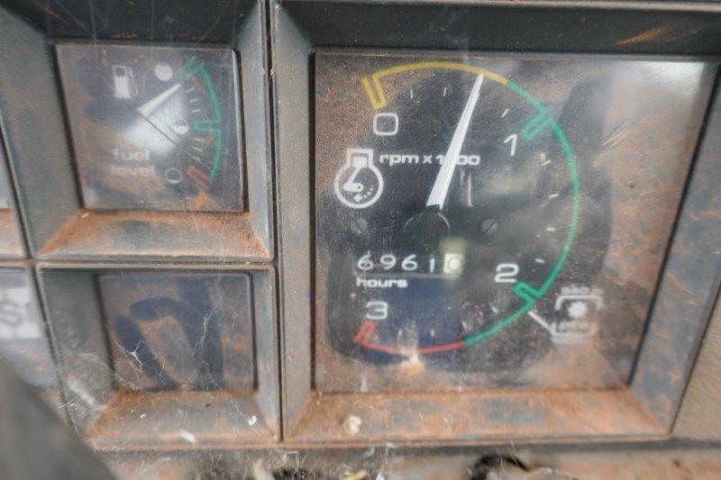 1985 CASE/DAVID BROWN 1694 4WD TRACTOR